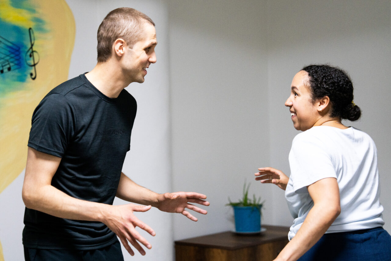 Førsnakk: Teater på tvers av kontinenter - Unge Viken Teater